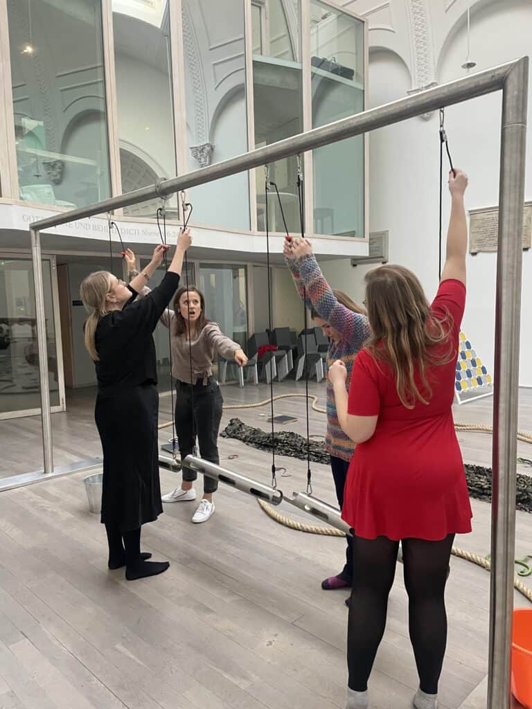 9 Fun Leadership Activities & Games | Team Tactics