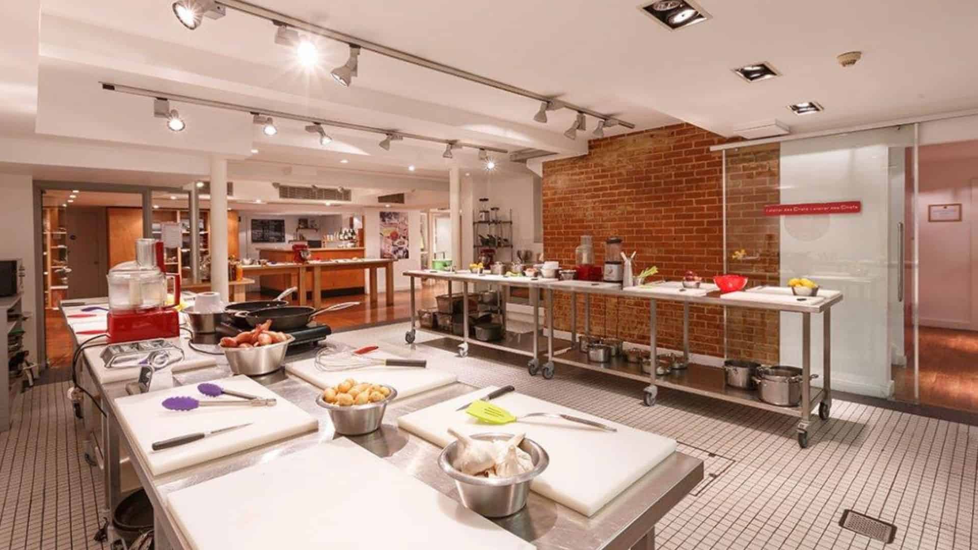 Cooking For The Homeless Team Building Event | Team Tactics